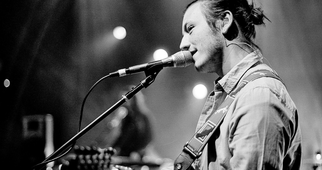 Lewis Watson - UK 2021, April 2022, Concert Listings & Tickets | Gigseekr