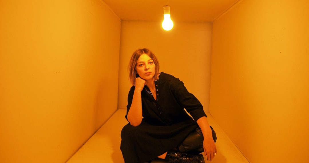 Jade Bird - Singer/Songwriter, Tour Dates 2024, Tickets, Concerts ...